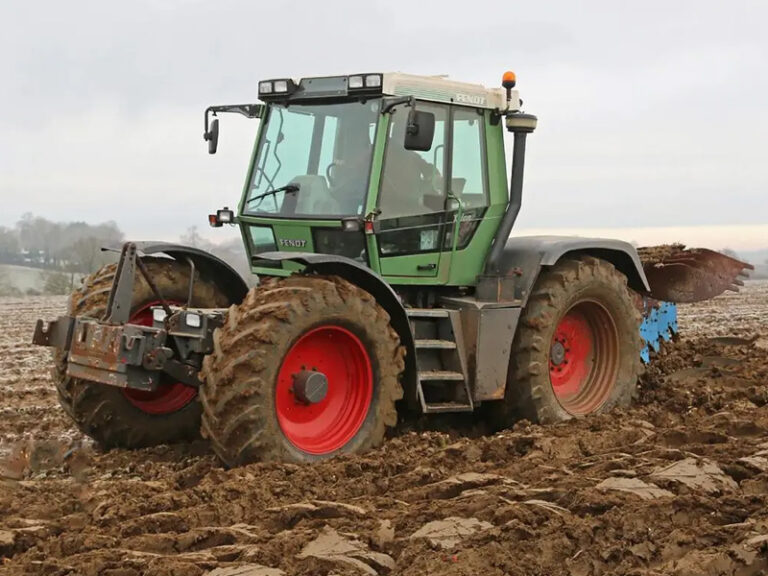How To Choose Right Farm Tractor Tires？ - Leading OTR Tire Manufacturer ...