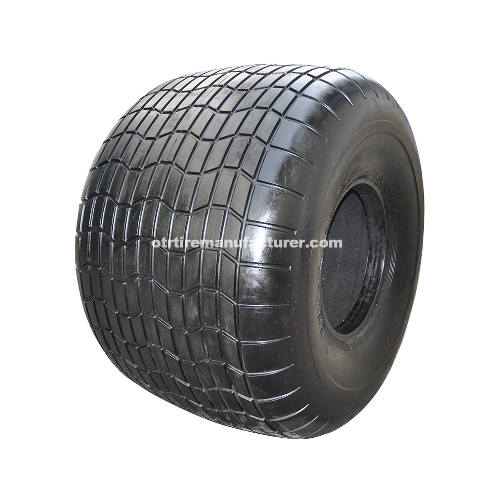 Desert Truck Tires Series with Excellent Flotation and Stability